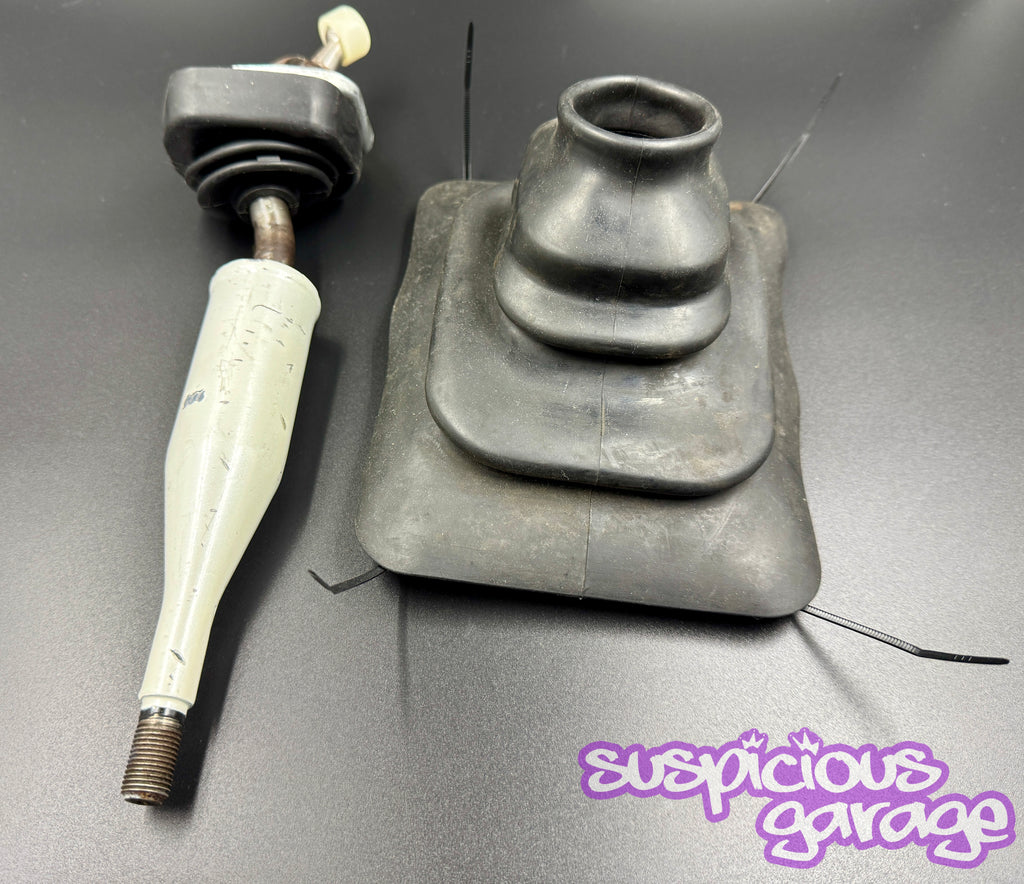 Toyota R154 OEM Shifter and Rubber Boots – Suspicious Garage